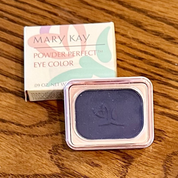Mary Kay | Makeup | Mk Periwinkle Blue Powder Perfect Eye Color | Poshmark